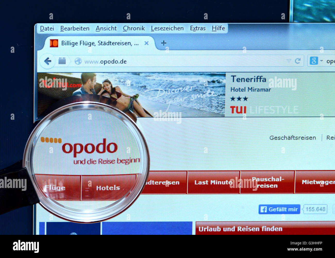 Opodo screen hi-res stock photography and images - Alamy