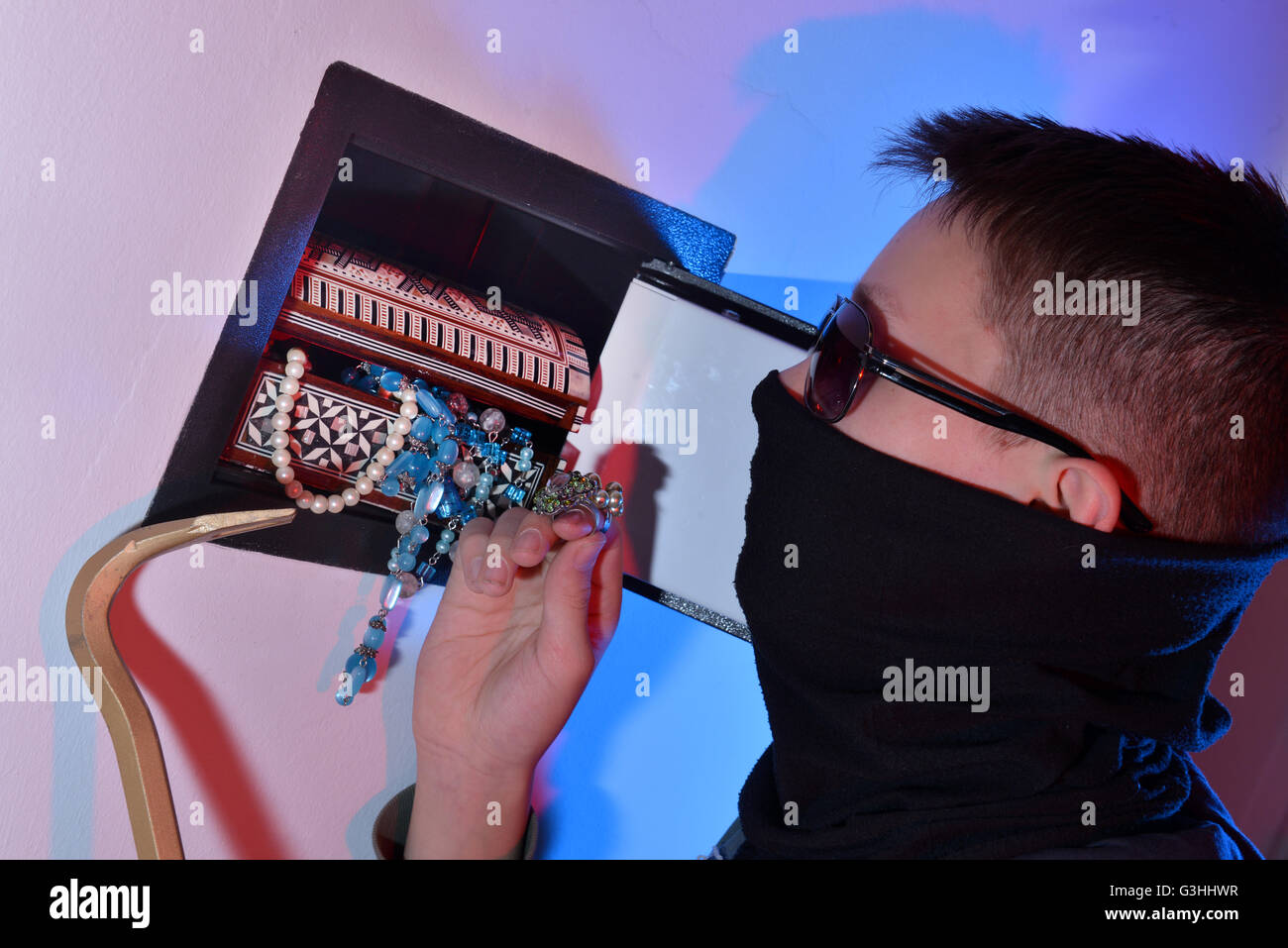 home burglary, safe Stock Photo - Alamy