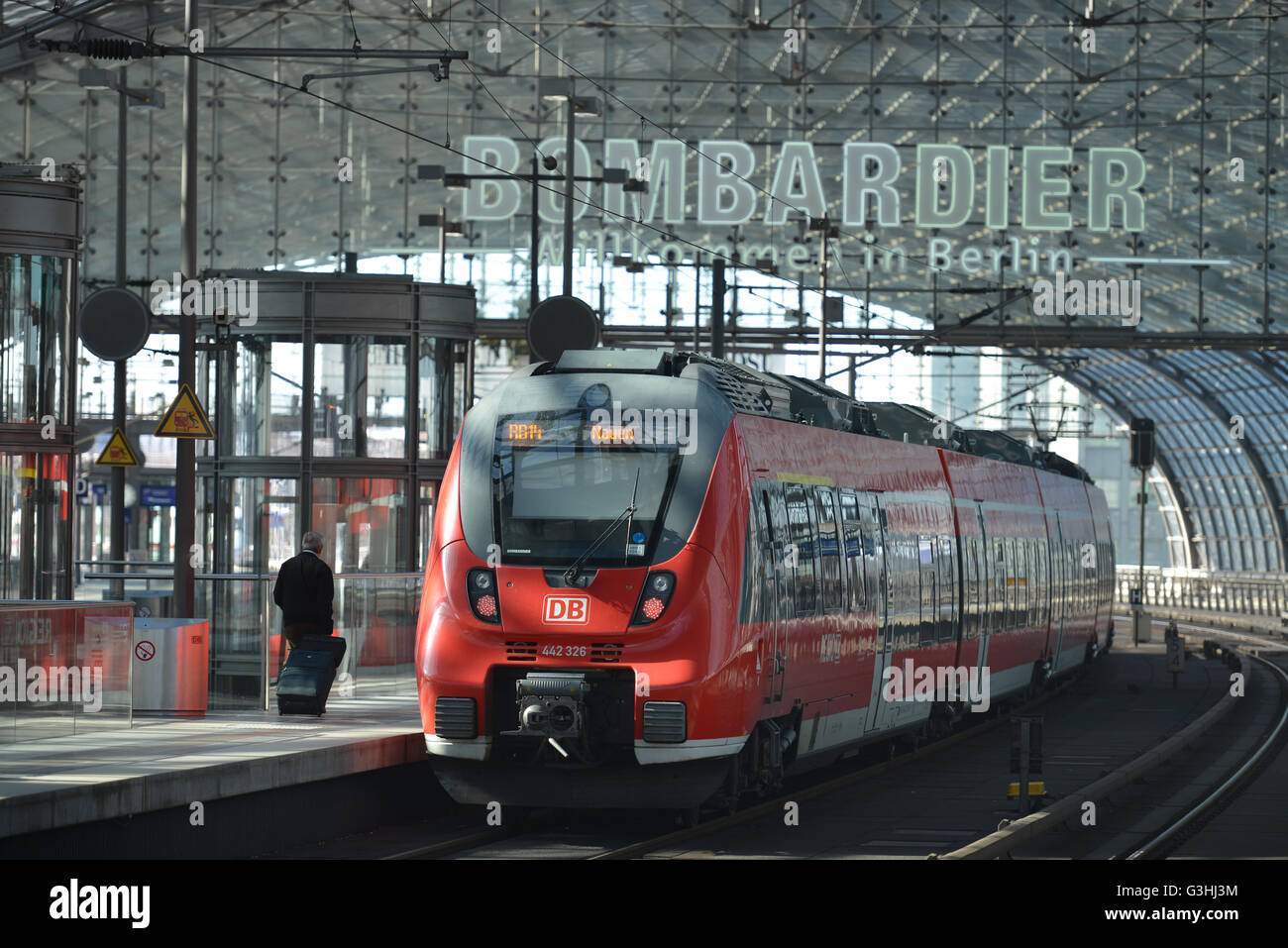 Regionalbahn hi-res stock photography and images - Alamy