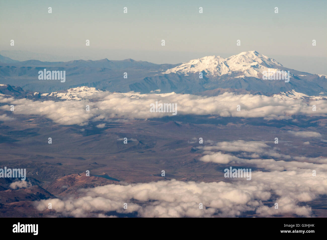 Cordillera de los Andes Peru Stock Photo - Alamy