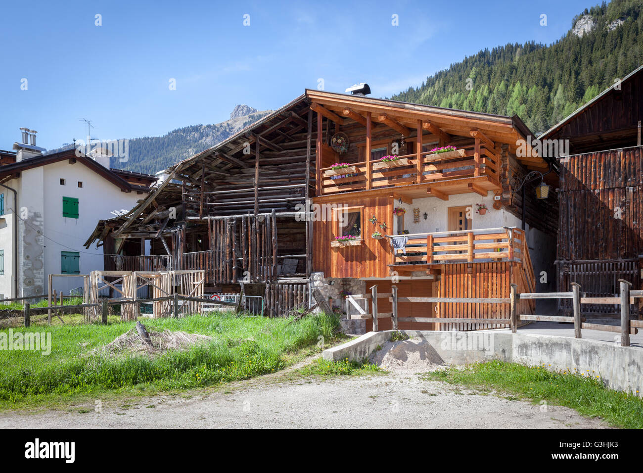 Canazei italy hi-res stock photography and images - Alamy