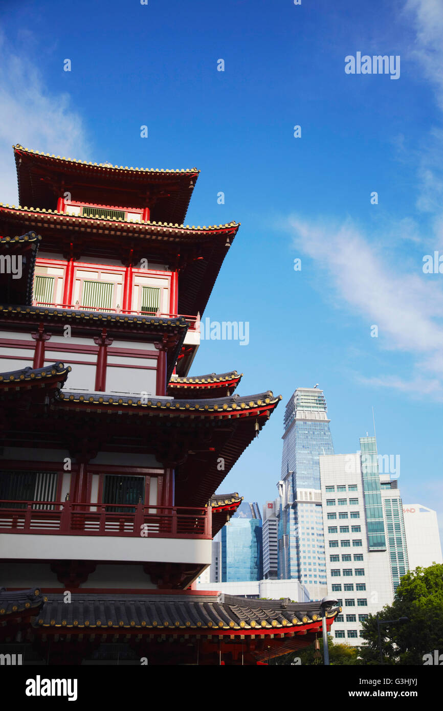 Buddha Relic Tooth Temple, Chinatown, Singapore Stock Photo - Alamy