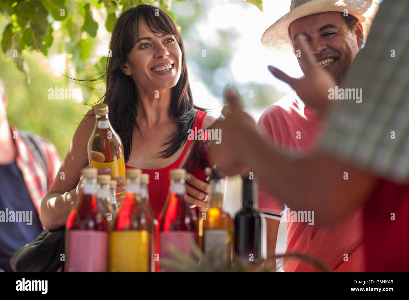 Bargaining culture hi-res stock photography and images - Alamy