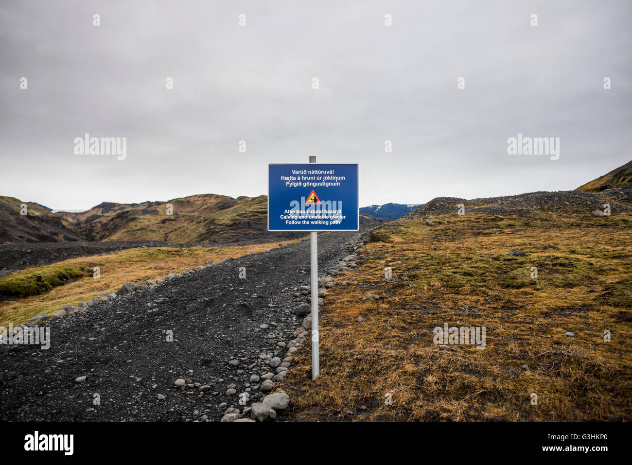 Warning sign on road to Solheimajokull glacier, Iceland Stock Photo - Alamy