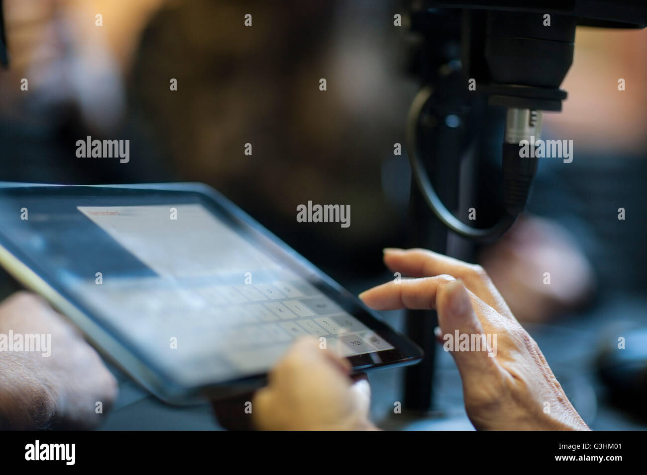 Tablet recording hi-res stock photography and images - Alamy