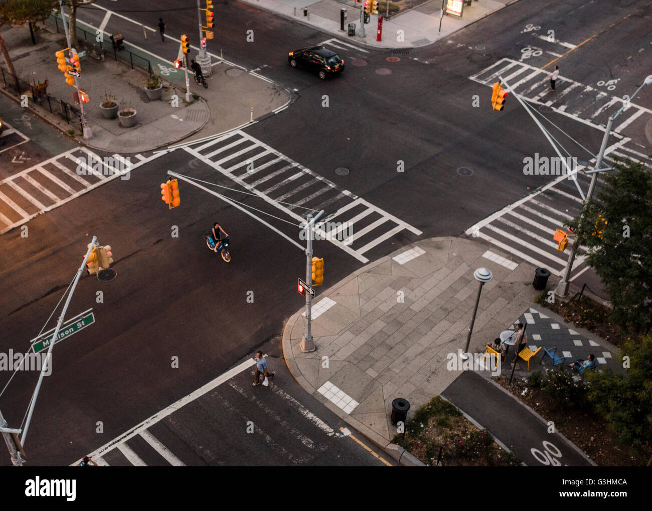Sunrise on lower east side hi-res stock photography and images - Alamy
