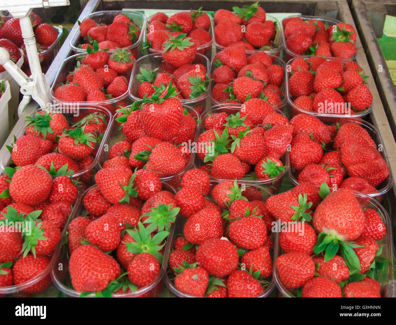 Stall selling fresh strawberry at Helsinki open-air shopping arcade ...