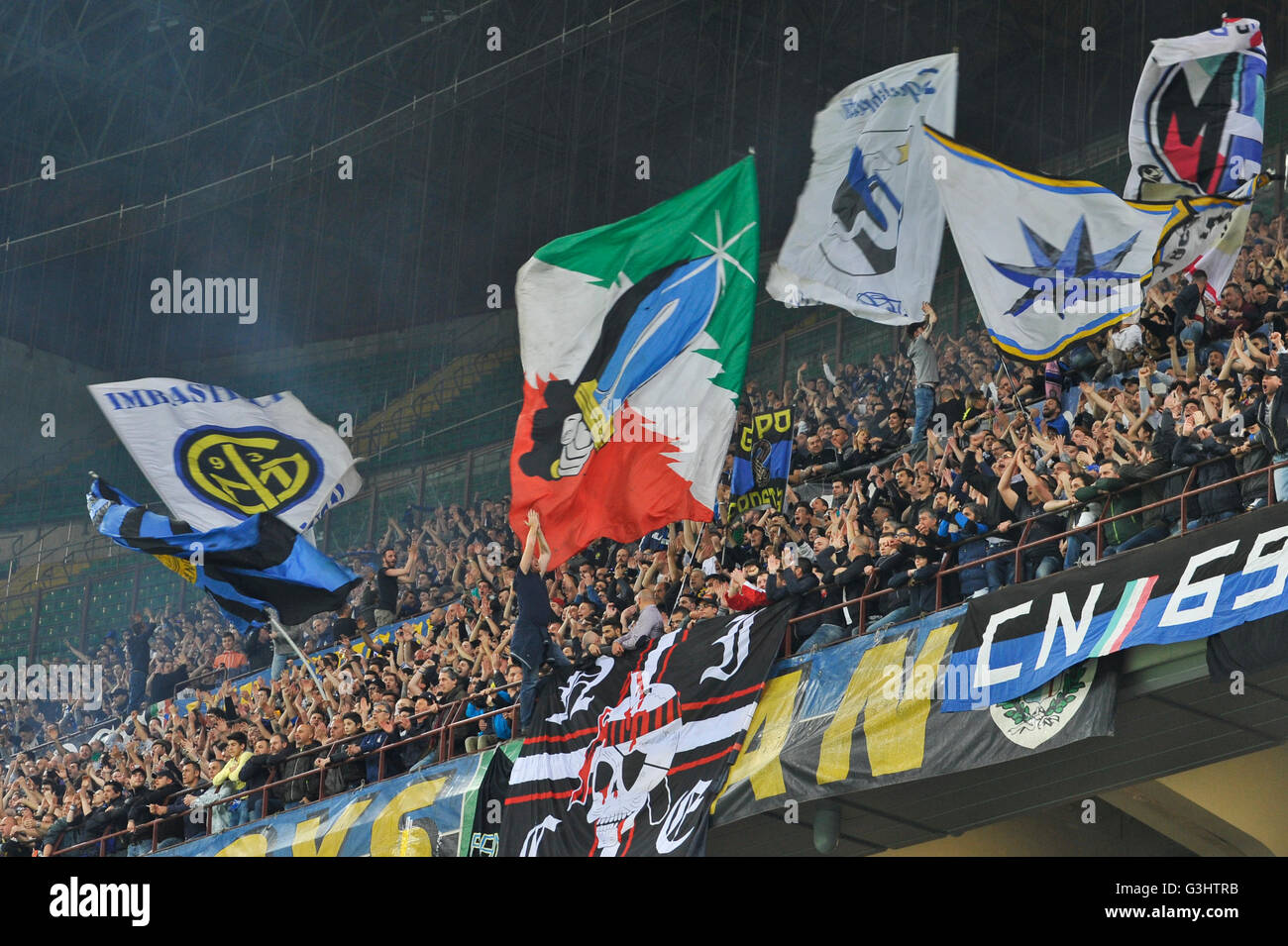 Fc internazionale supporter hi-res stock photography and images - Alamy