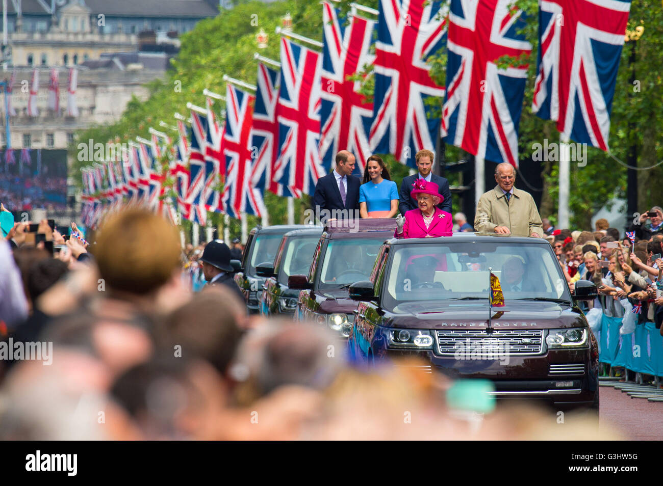 Convoy cars carrying duke hi-res stock photography and images - Alamy