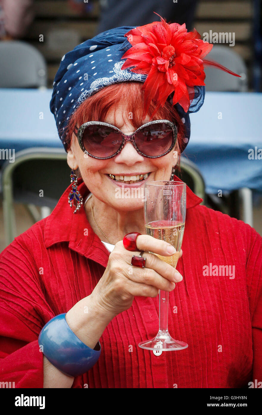 Groves street hi-res stock photography and images - Alamy