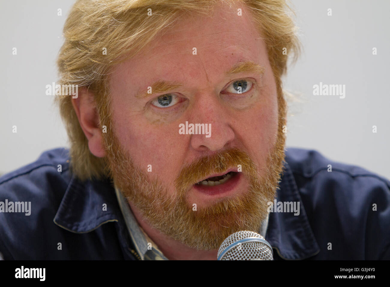 Roger Jon Ellory High Resolution Stock Photography and Images - Alamy