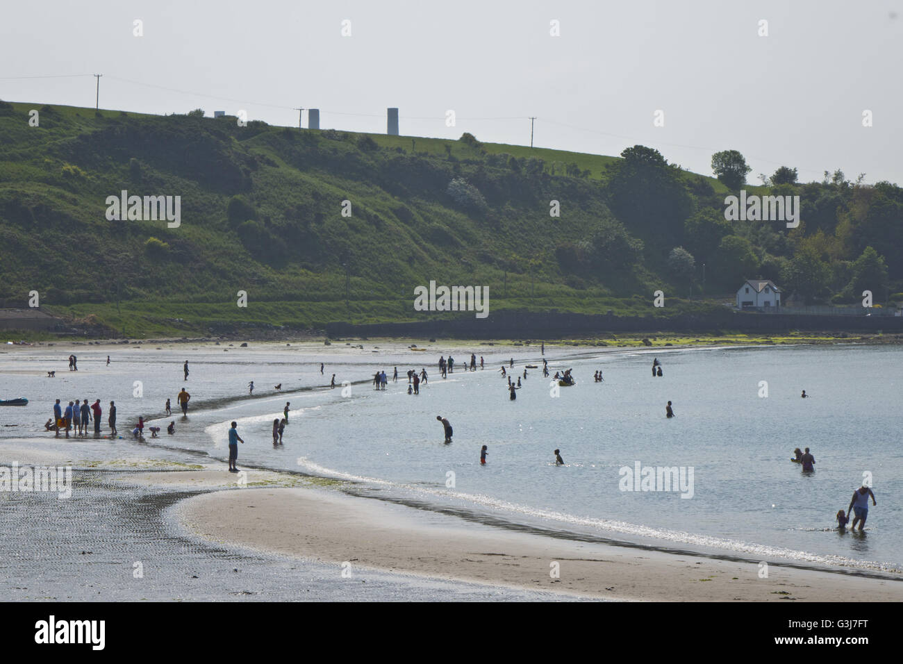 Brown Bay Beach people on beach warm weather Stock Photo - Alamy