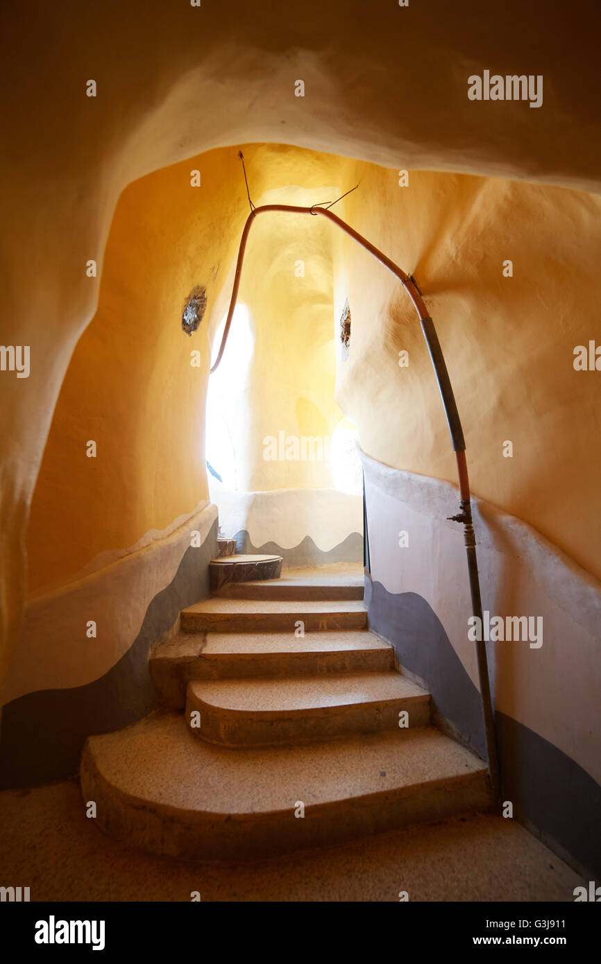 Crazy house hi-res stock photography and images - Alamy