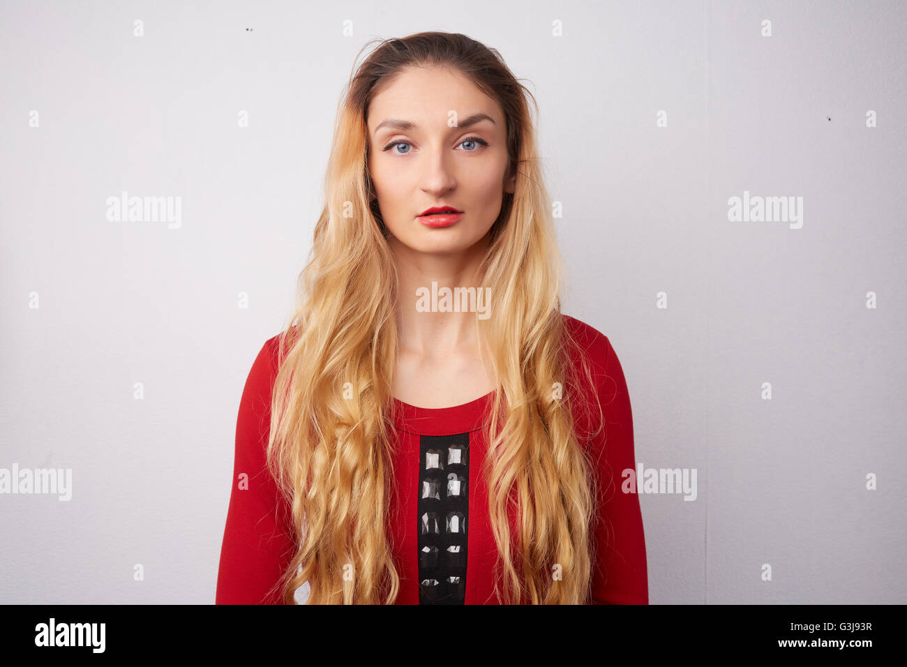 Portrait of a sad girl Stock Photo - Alamy