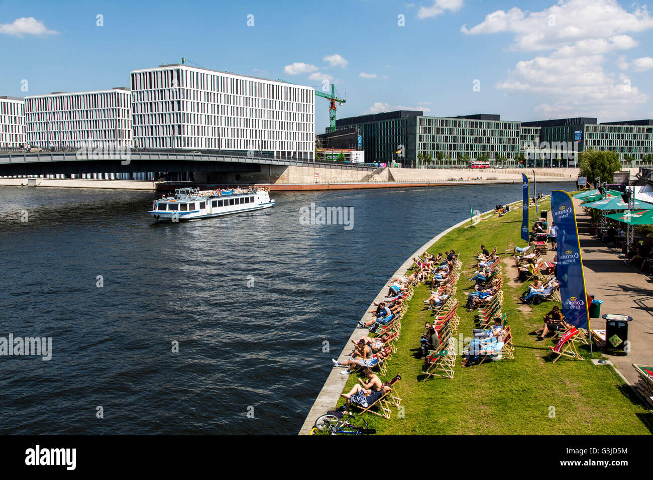 Sightseeing boat on river Spree, in the government district, Berlin ...