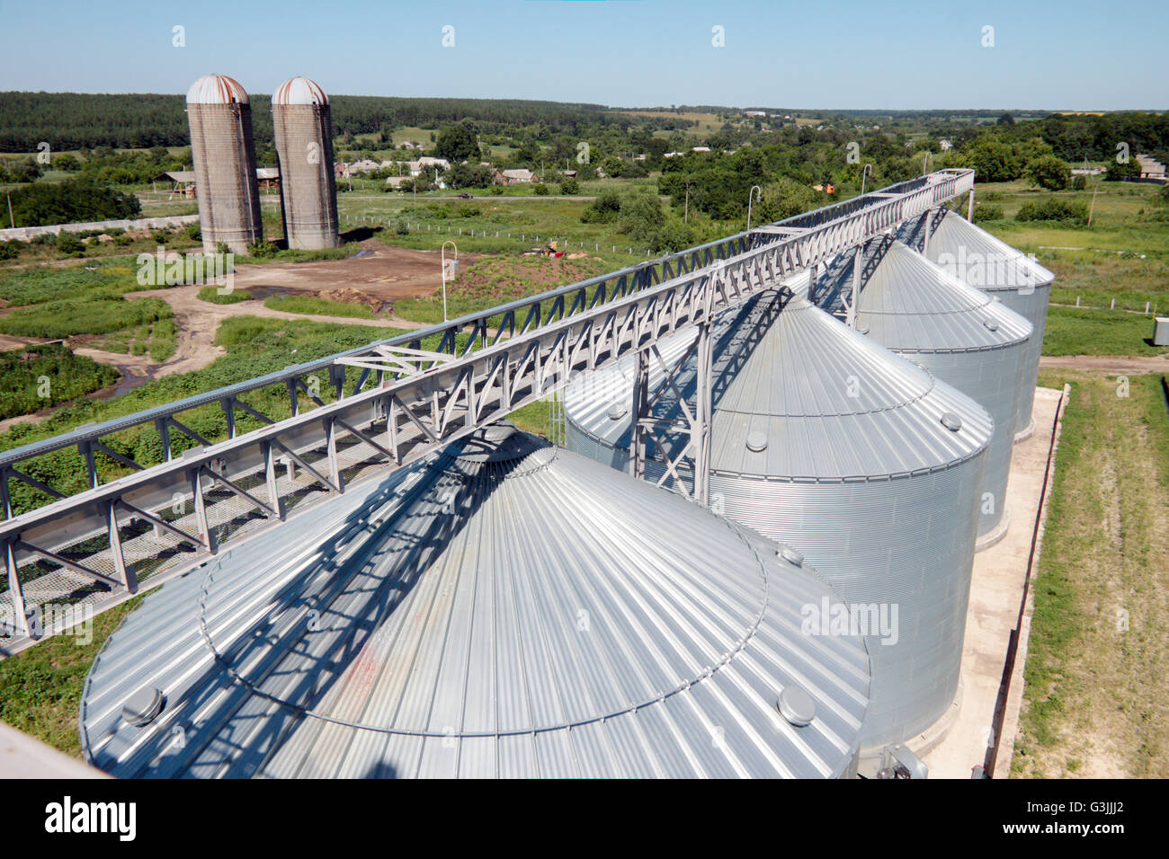 A metal grainery on a bright sunny summer day Stock Photo - Alamy