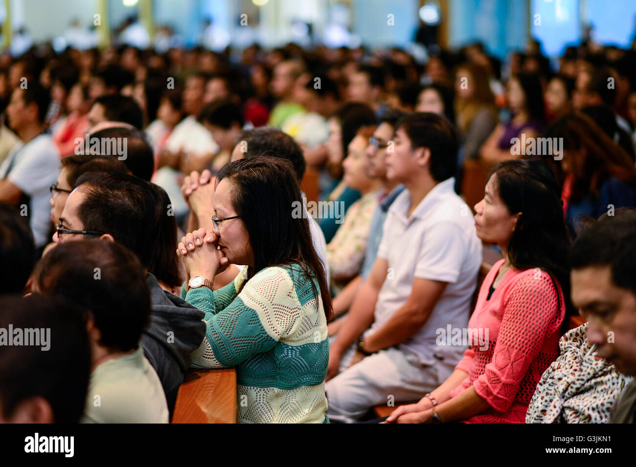 Qatar doha religious complex churches hi-res stock photography and ...