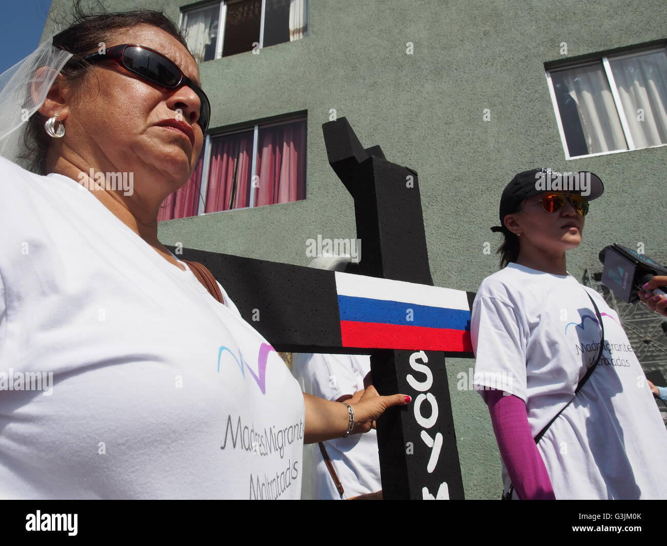 Lima, Peru. 06th May, 2016. Lima, May 6th, battered migrant mothers ...