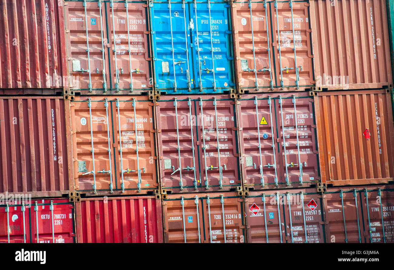 Shipping containers and ship at Tilbury Docks in London Stock Photo - Alamy