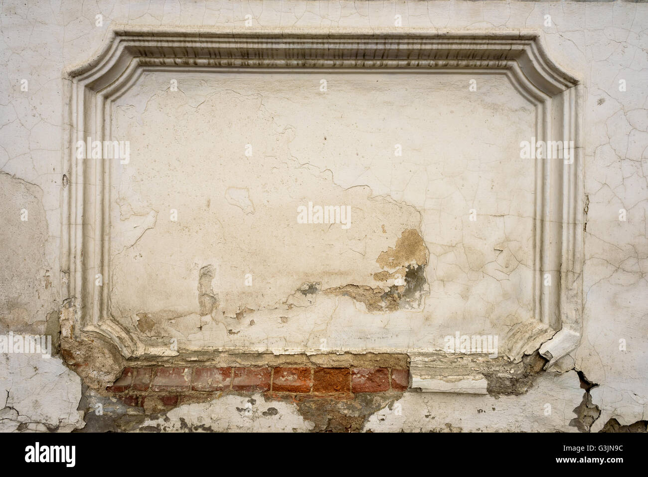 Recessed window brickwork hi-res stock photography and images - Alamy