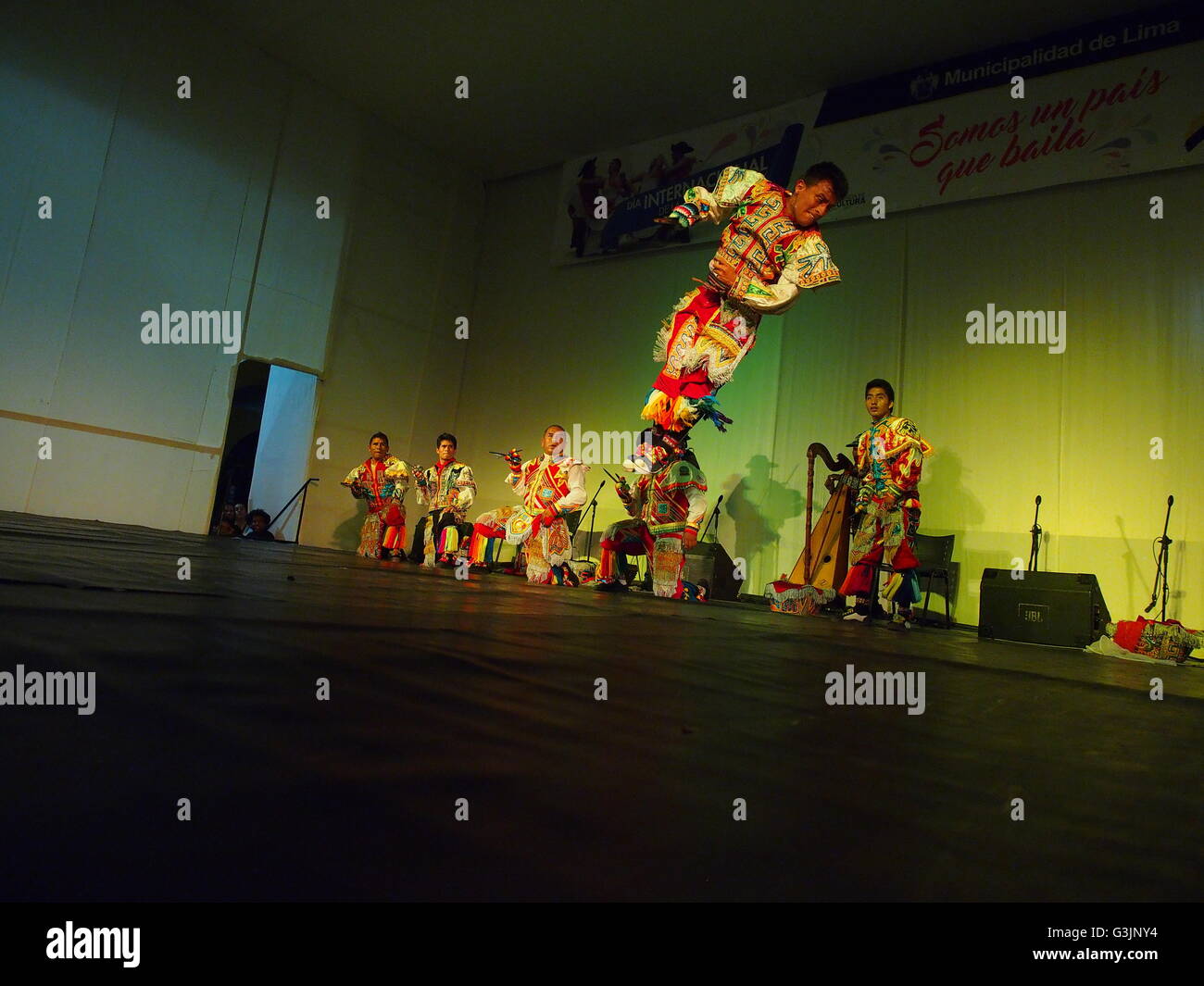 Scissors dance peru hi-res stock photography and images - Alamy