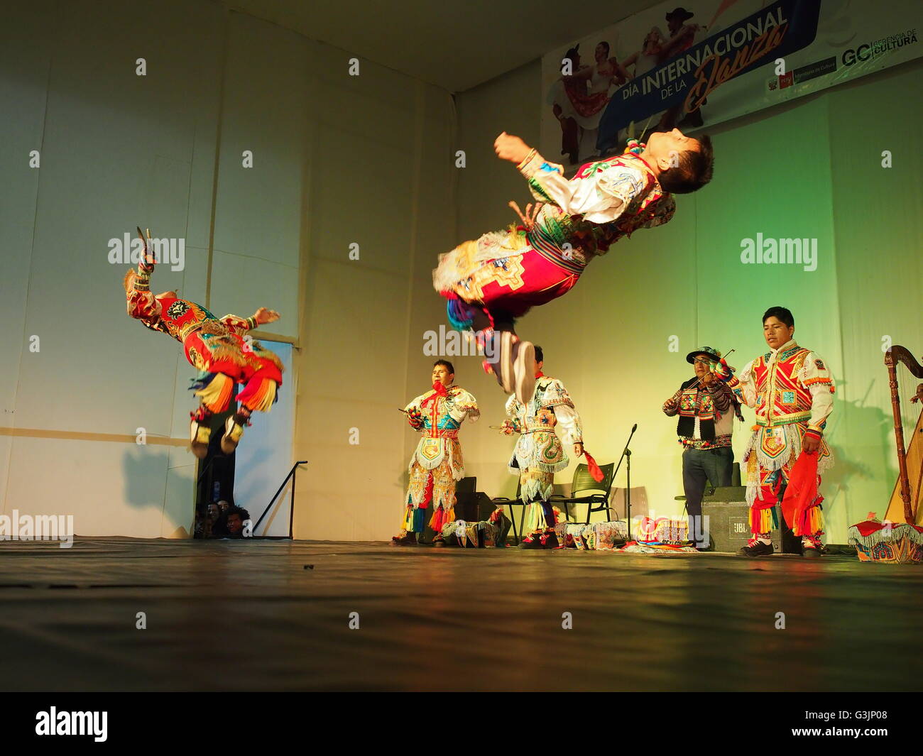 Scissors dance peru hi-res stock photography and images - Alamy