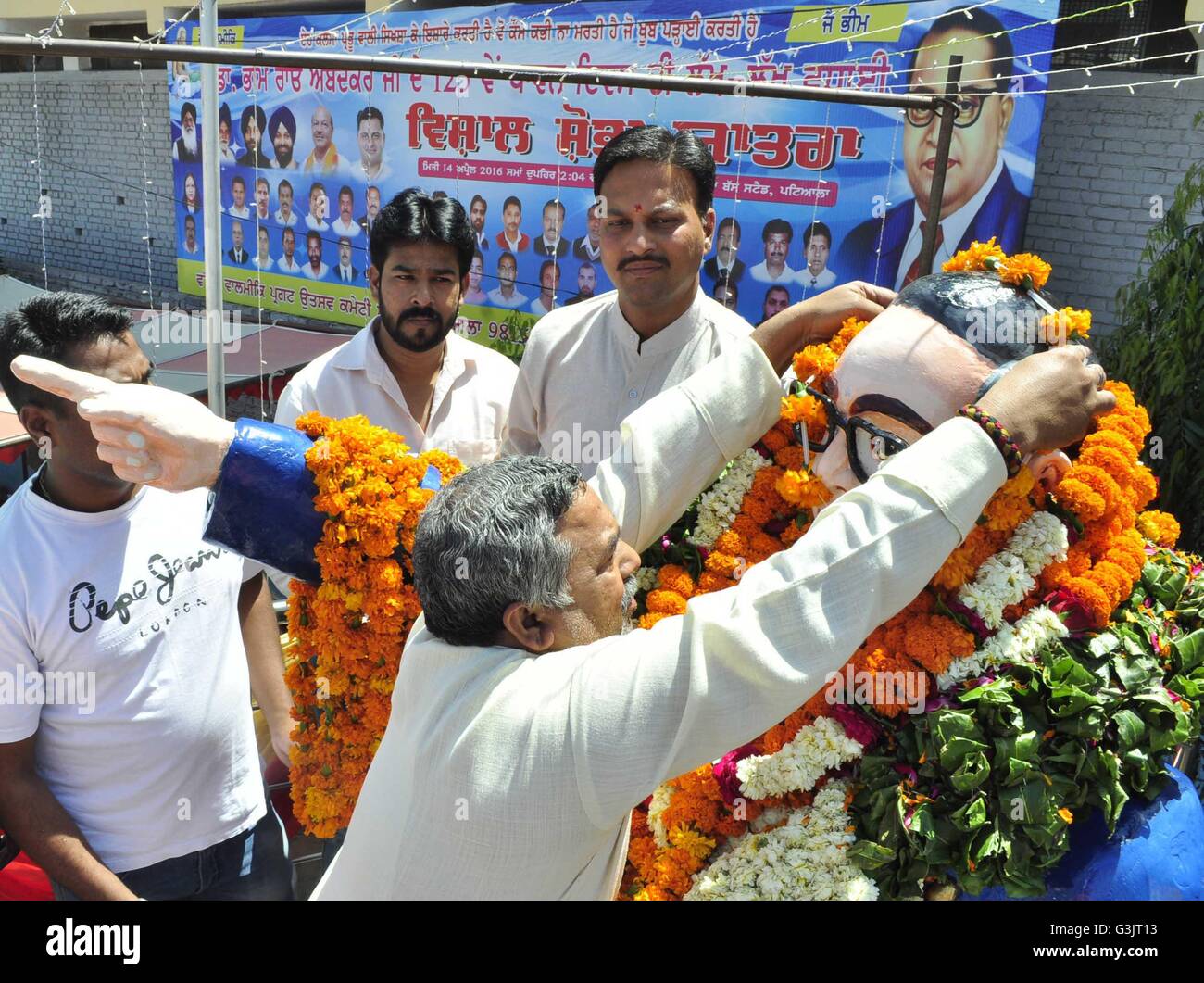 Dr babasaheb ambedkar statue hi-res stock photography and images - Alamy