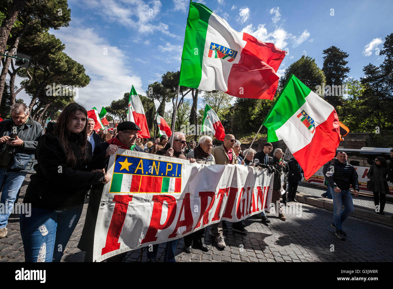 Partisans italy rome hi-res stock photography and images - Alamy