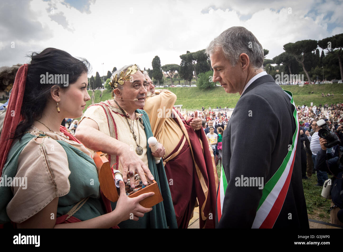 Rome, Italy. 24th Apr, 2016. A moment of celebration of the founding of ...
