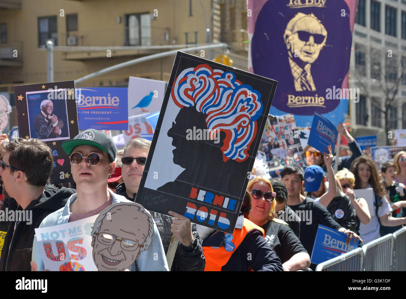 New York, United States. 16th Apr, 2016. Participants of the rally and ...