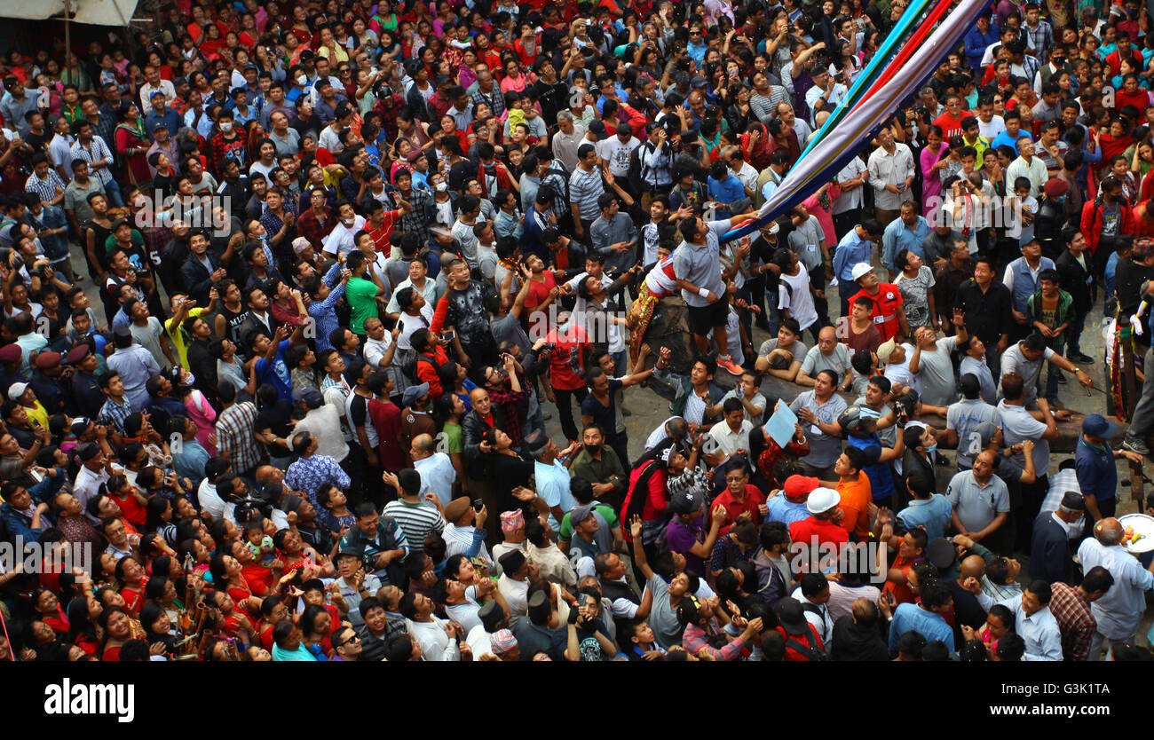 Kathmandu, Nepal. 15th Apr, 2016. Hindu devotees gathered to take ...