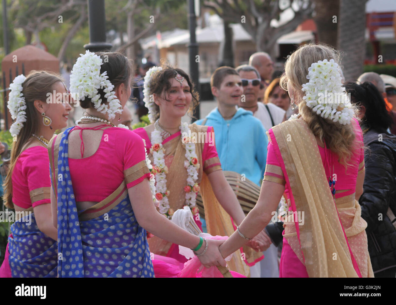 Los Cristianos, Spain. 31st July, 2016. Members of the sect Hare ...