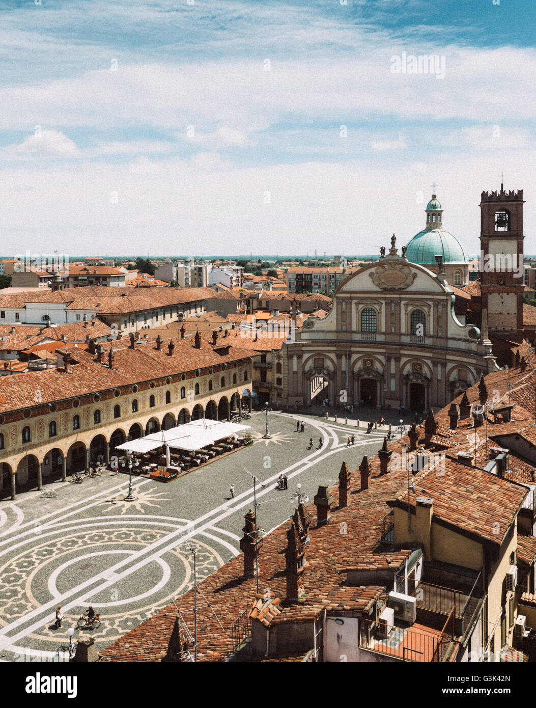 Vigevano square ducale hi-res stock photography and images - Alamy
