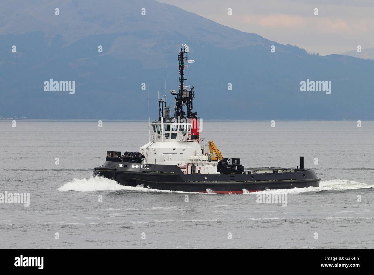 SD Impulse, an Impulse-class tug operated by Serco Marine Services, passing Gourock during ...