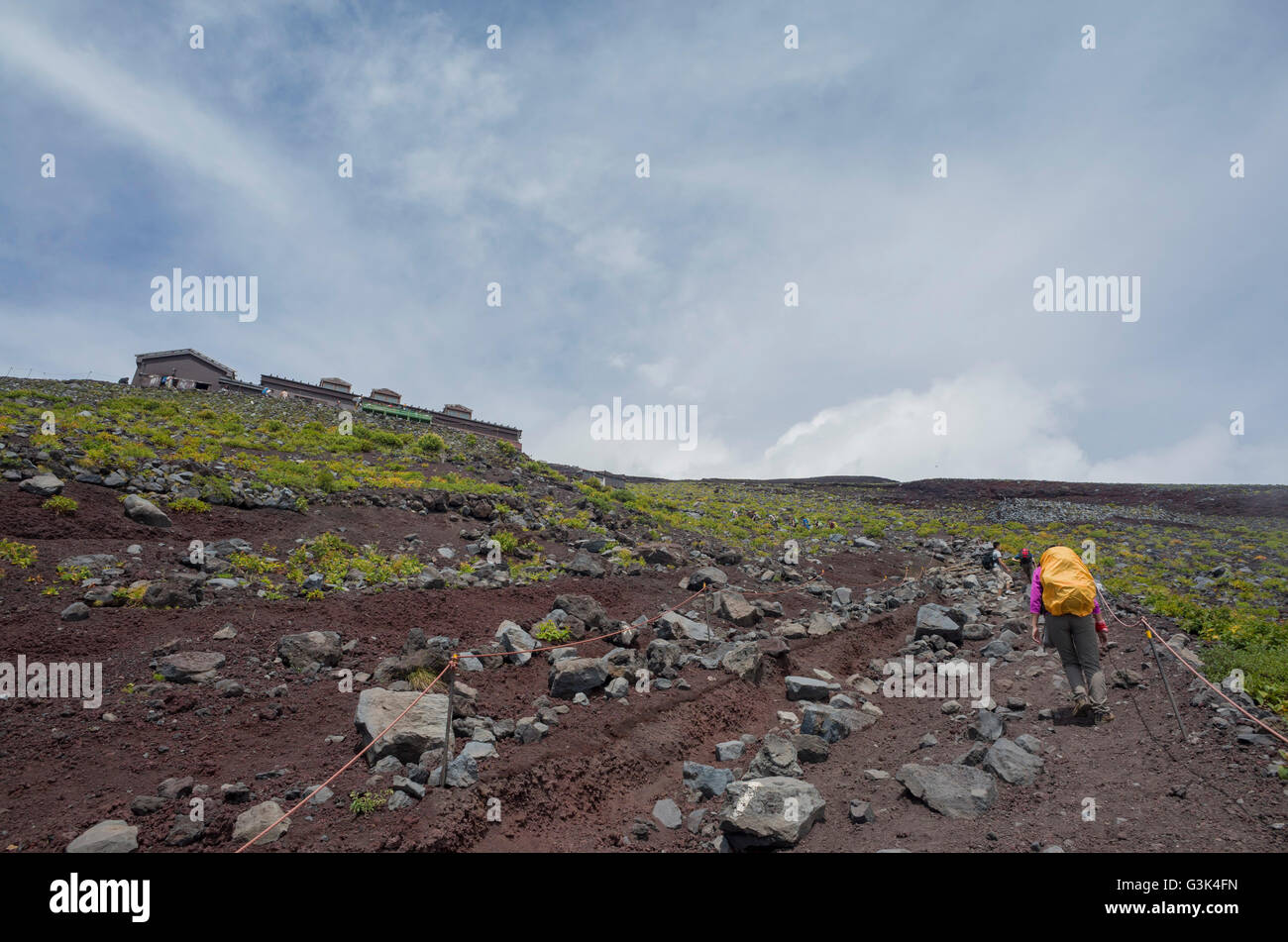 Climbing mt fuji japan hi-res stock photography and images - Alamy
