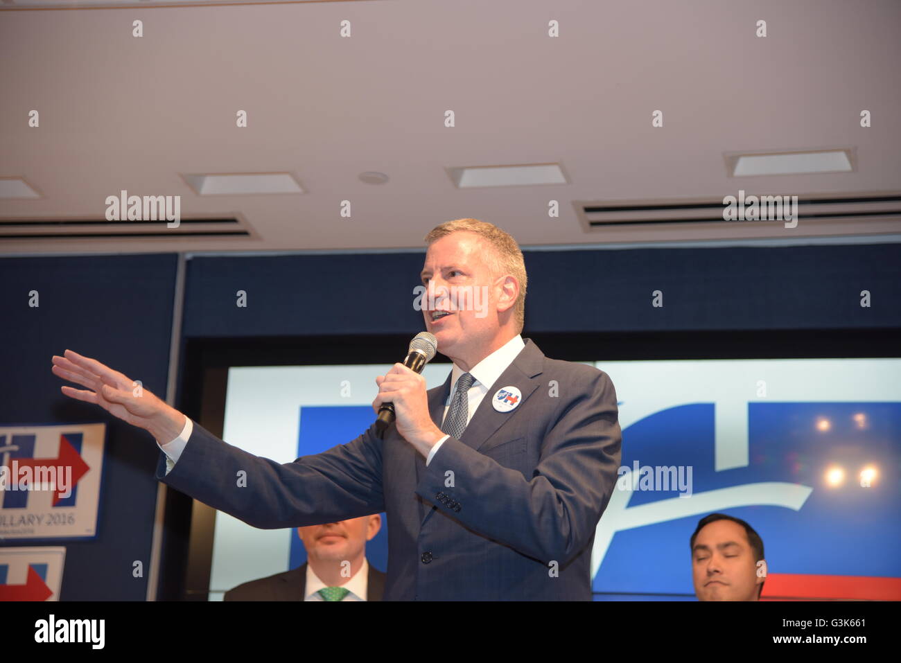 New York City, United States. 06th Apr, 2016. NYC mayor Bill de Blasio ...