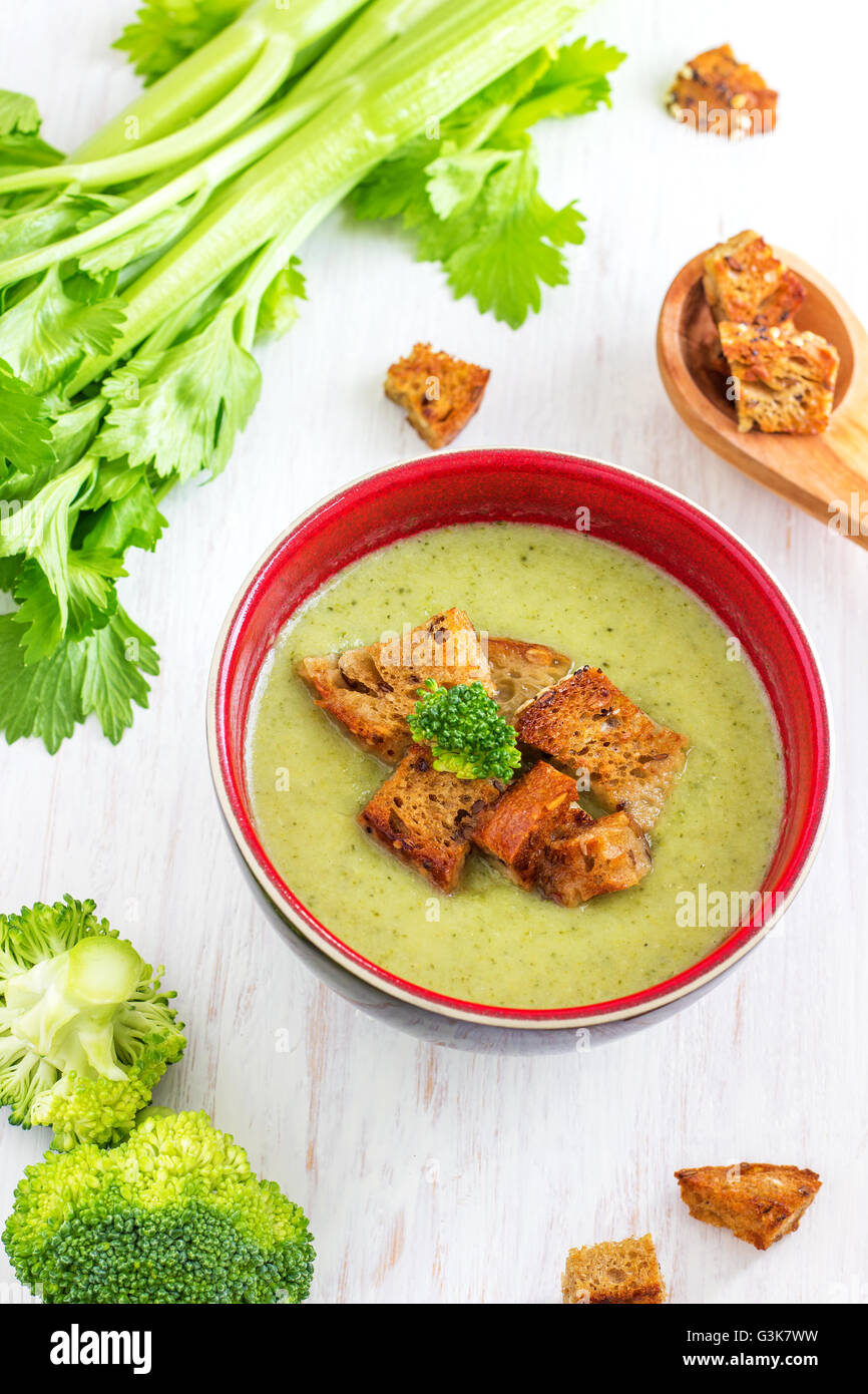Creamy Broccoli & Celery Soup Stock Photo - Alamy