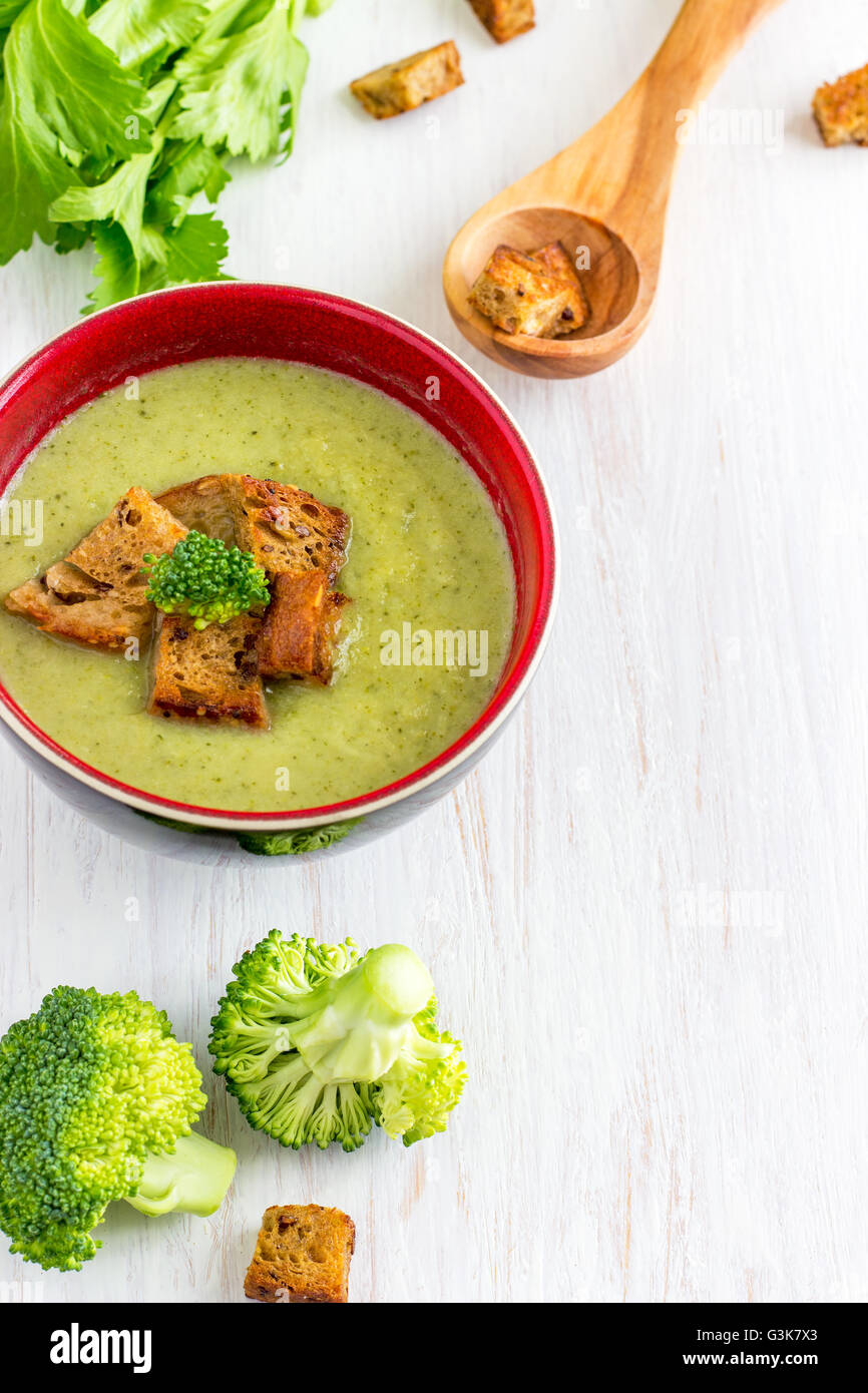 Creamy Broccoli & Celery Soup Stock Photo - Alamy