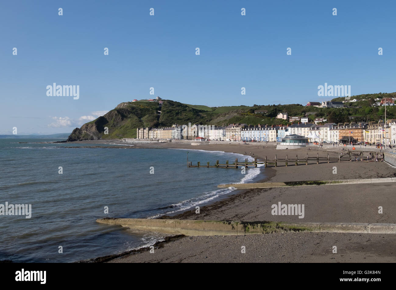 Front of sea beach hi-res stock photography and images - Alamy
