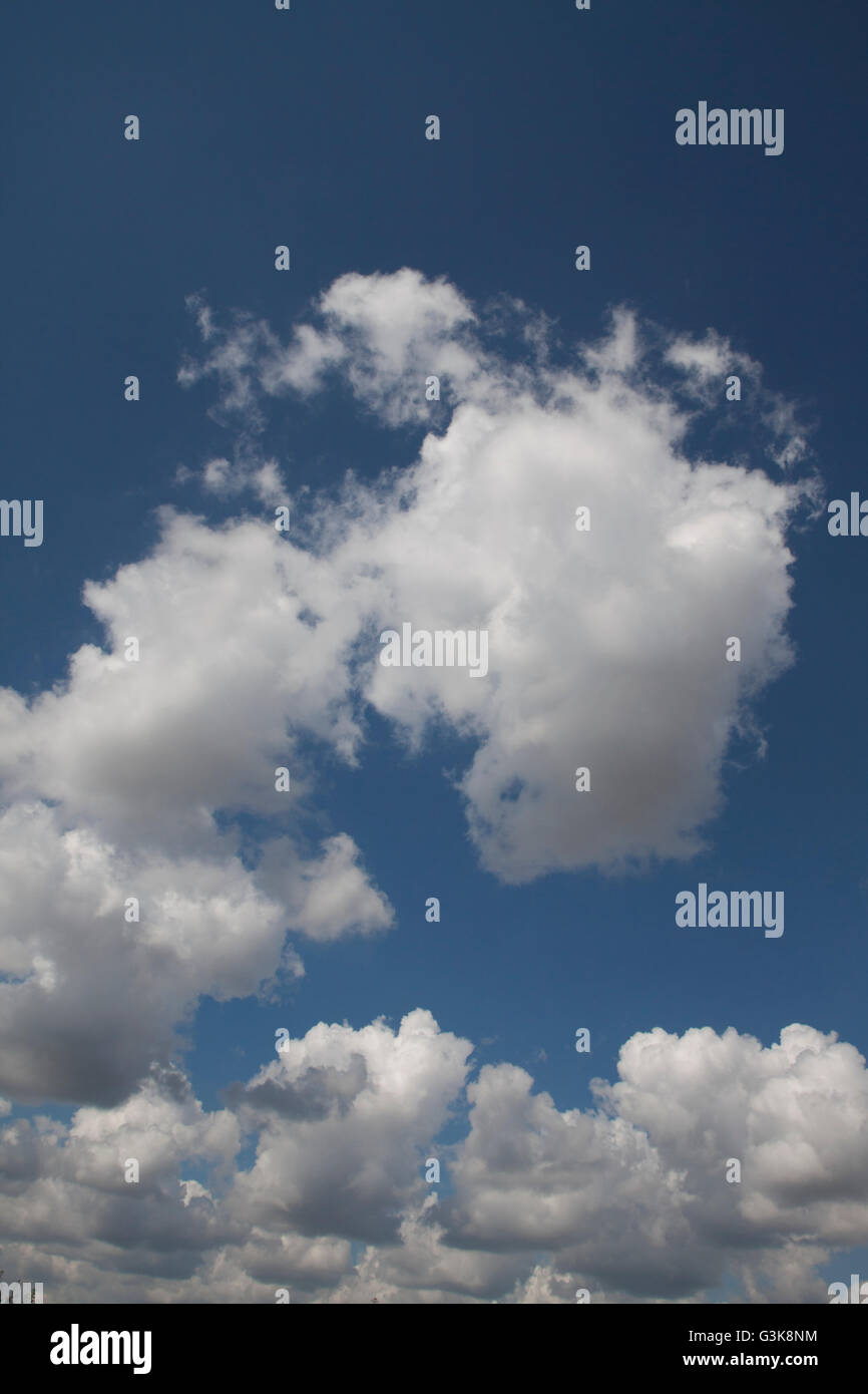good looking clouds during good weather cumulus Stock Photo - Alamy