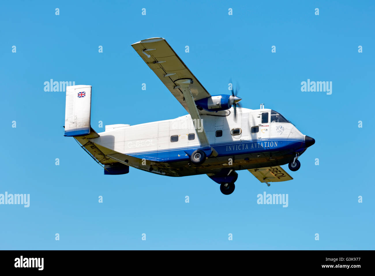 Short SC7 Skyvan 3, G-BEOL, at the Cotswold Airshow, Kemble ...