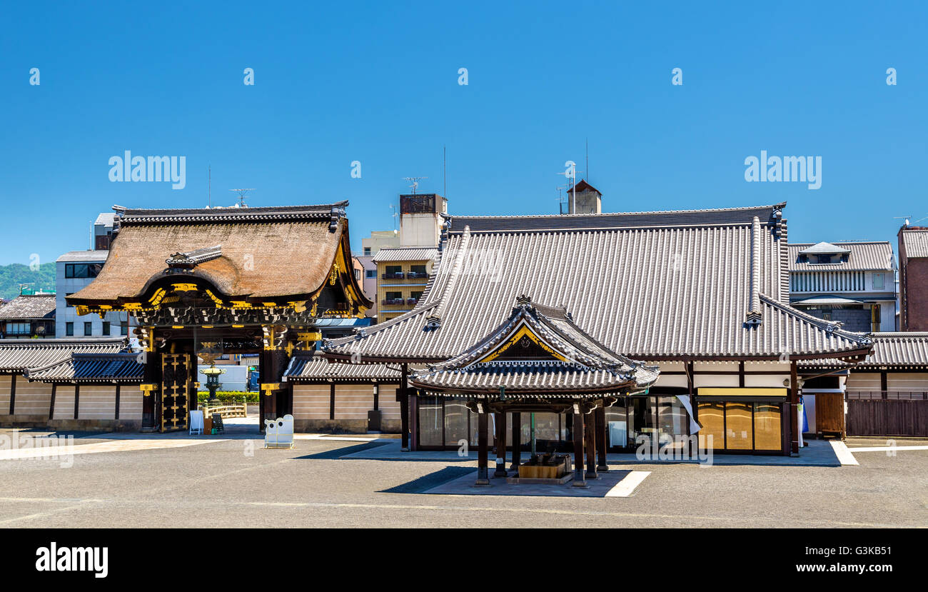 Nishi hongwanji temple hi-res stock photography and images - Alamy