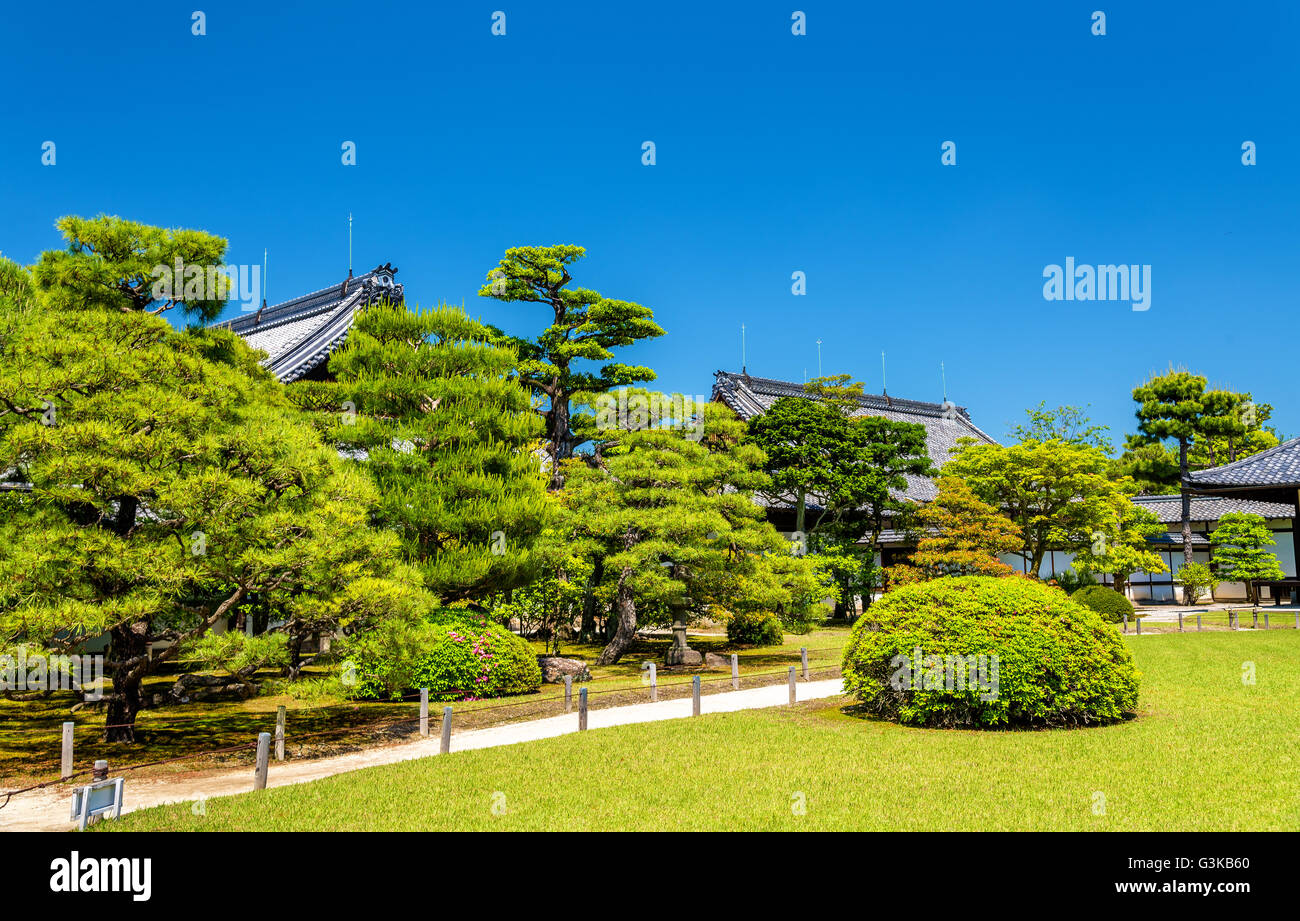 Grounds of Nijo Castle in Kyoto Stock Photo - Alamy