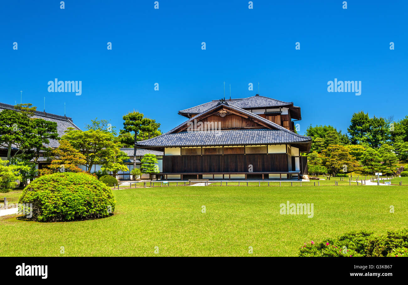 The honmaru palace hi-res stock photography and images - Alamy