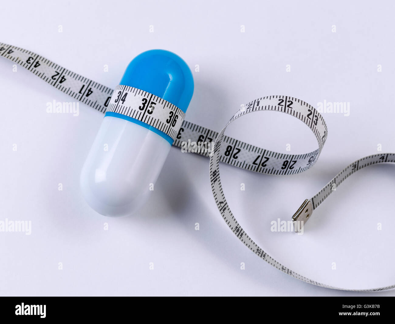 Wrapped around body hi-res stock photography and images - Alamy