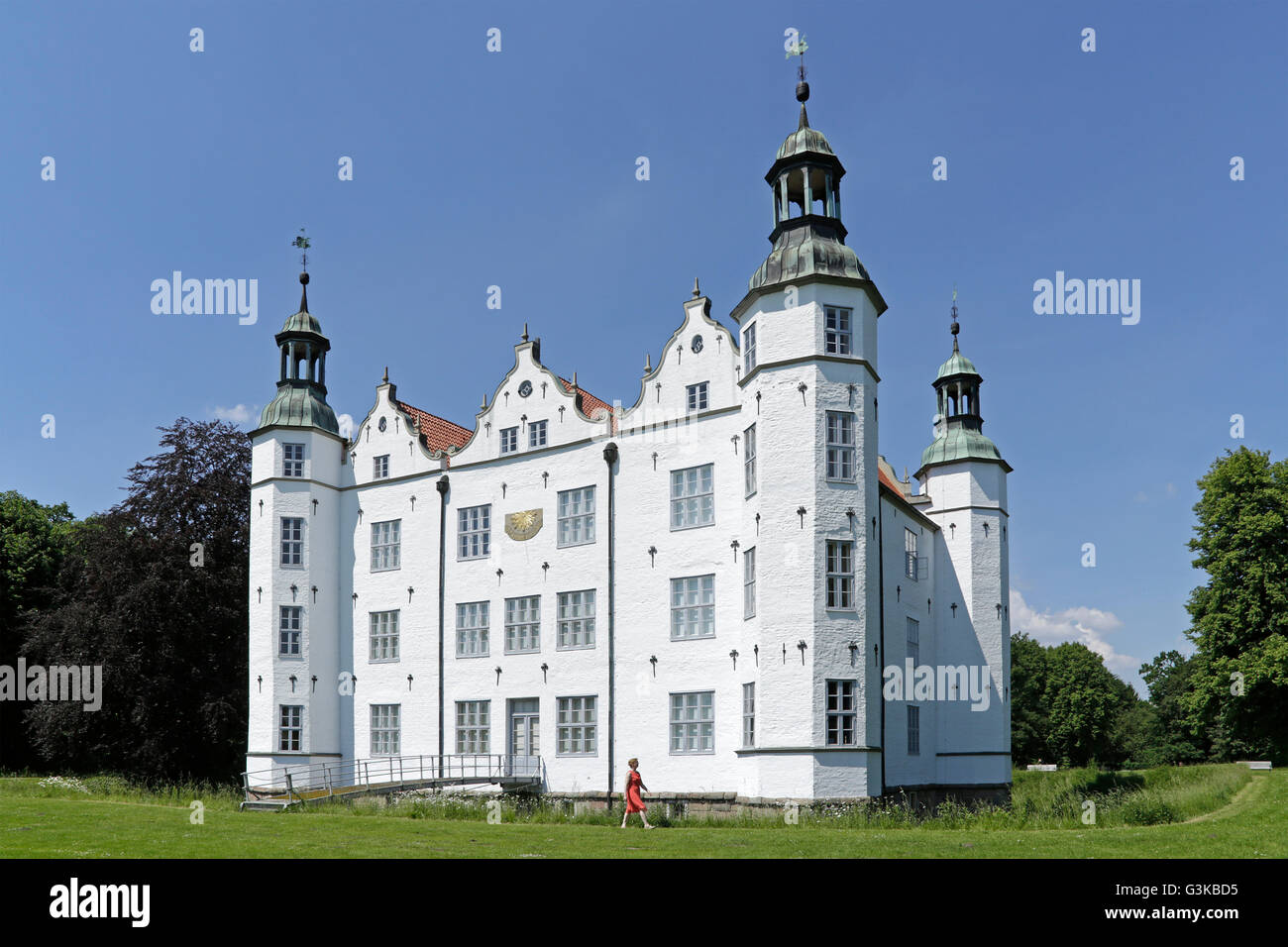 Schloss ahrensburg hi-res stock photography and images - Alamy