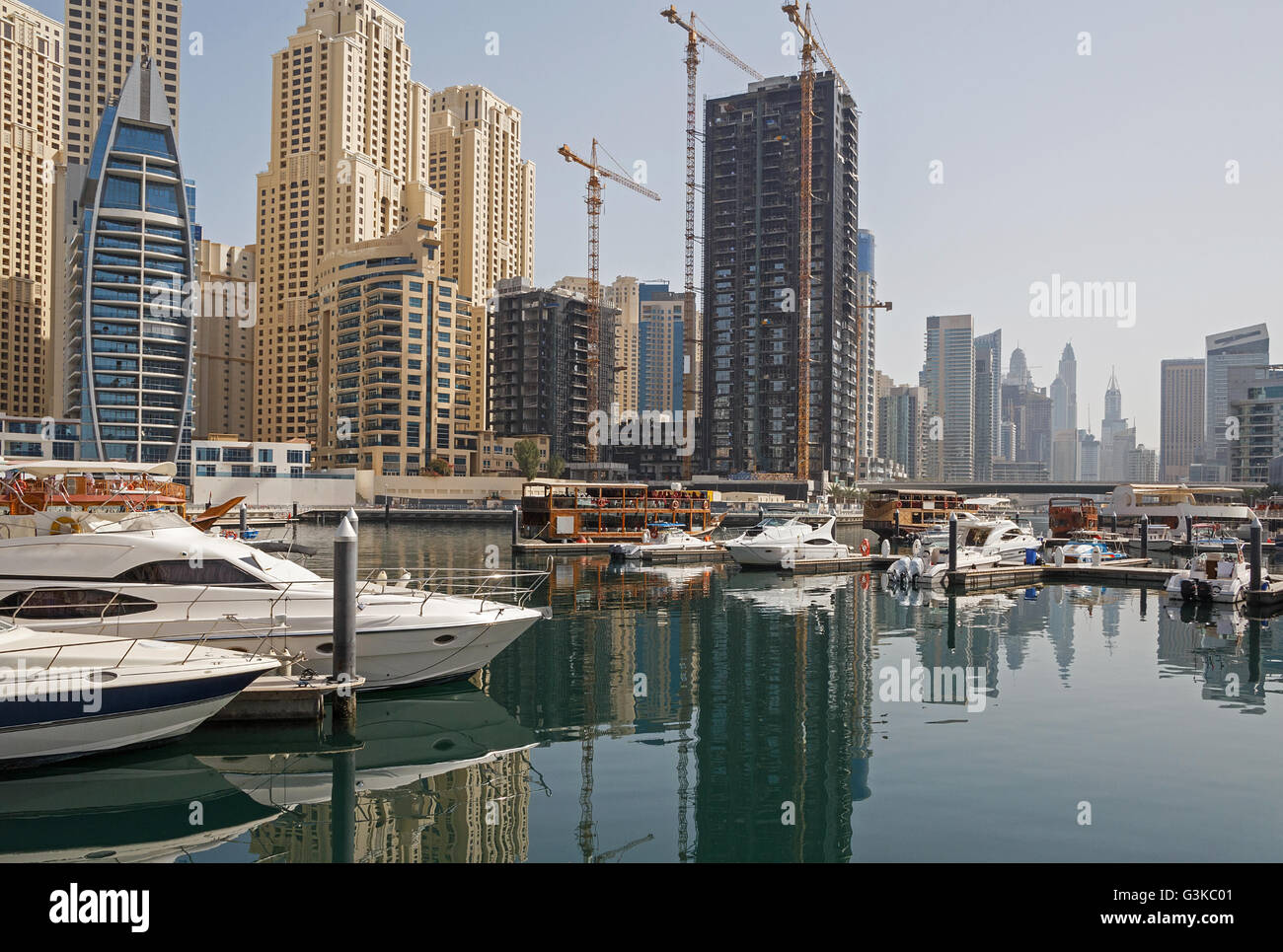 Boat building in dubai hi-res stock photography and images - Alamy