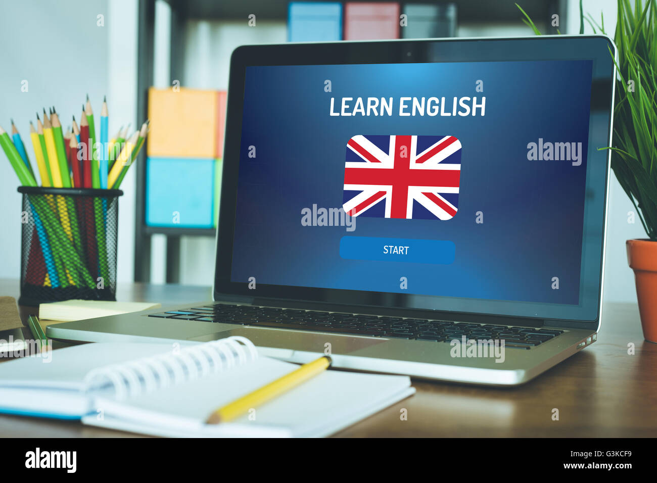 LEARN ENGLISH ONLINE EDUCATION LANGUAGE SCHOOL CONCEPT Stock Photo - Alamy