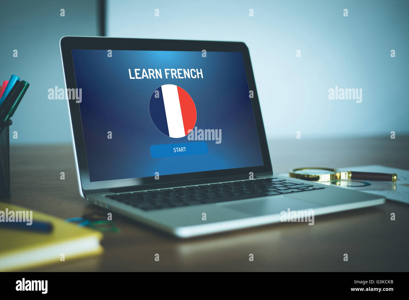 ONLINE EDUCATION LEARN FRENCH CONCEPT Stock Photo - Alamy