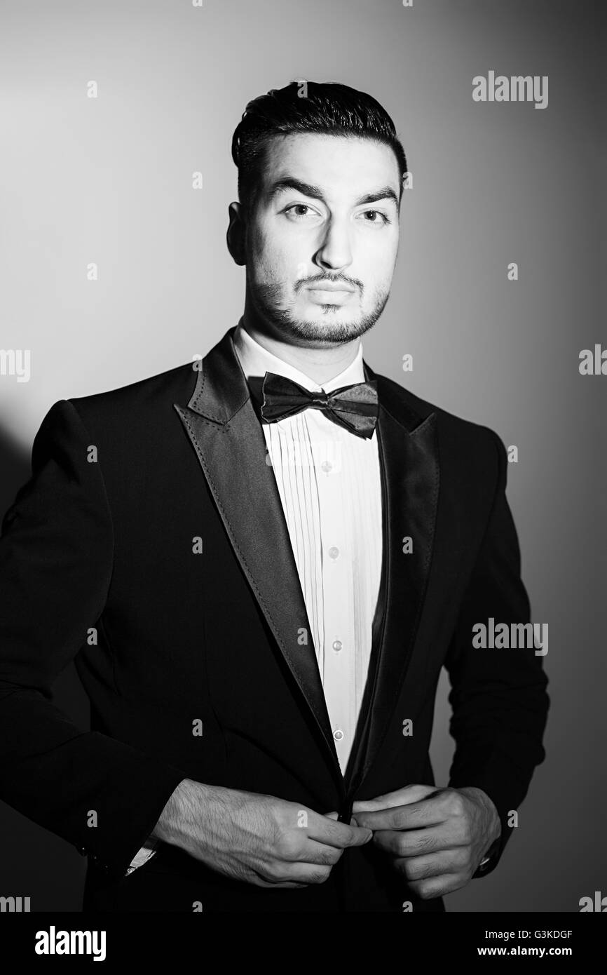 Attitude pose men hi-res stock photography and images - Alamy